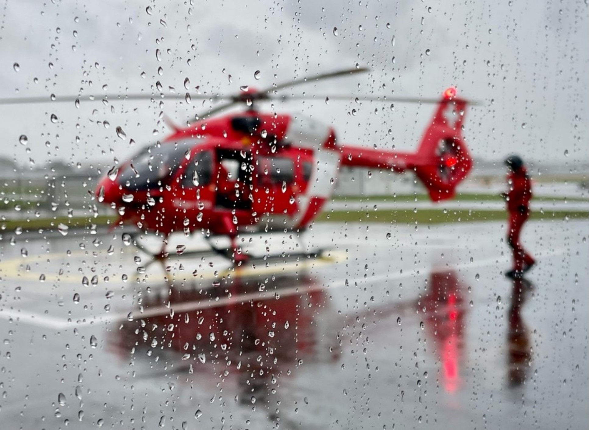 Swiss pioneering feat: Rega and FOCA attain worldwide milestone in ...